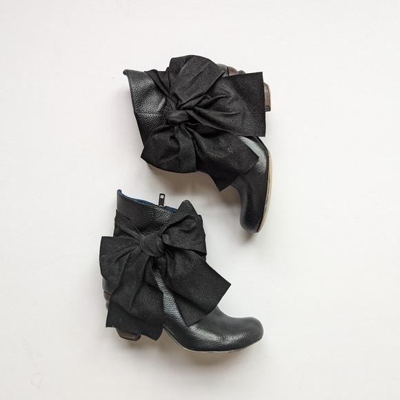 Irregular Choice | Shoes | Irregular Choice Black Bow Booties 6 Eu 365 ...